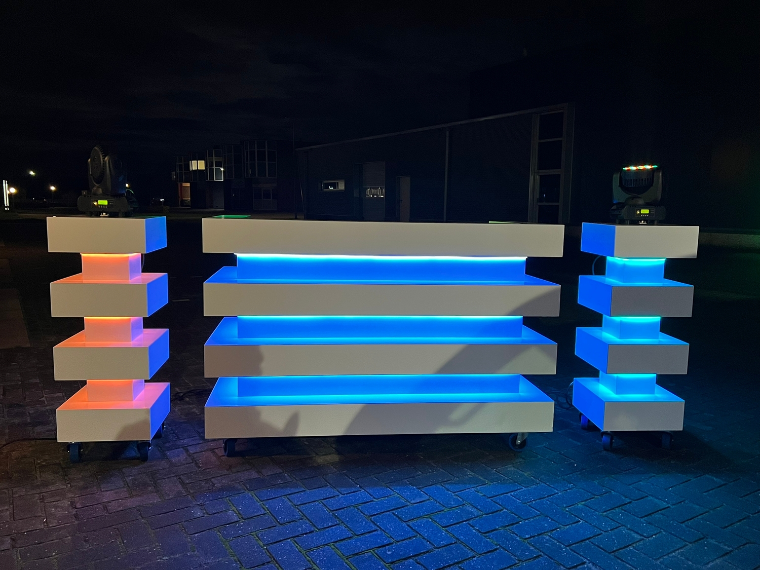 DJ Booth Block White - Verhuur - BrandNewParty
